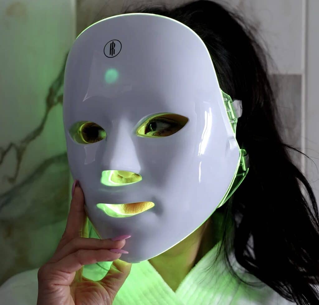 24 Best LED Light Therapy Masks For Skincare - LED Skin Solutions